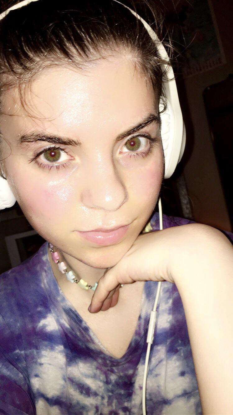 Good morning do you like my hazel eyes?? [over 18] | Scrolller