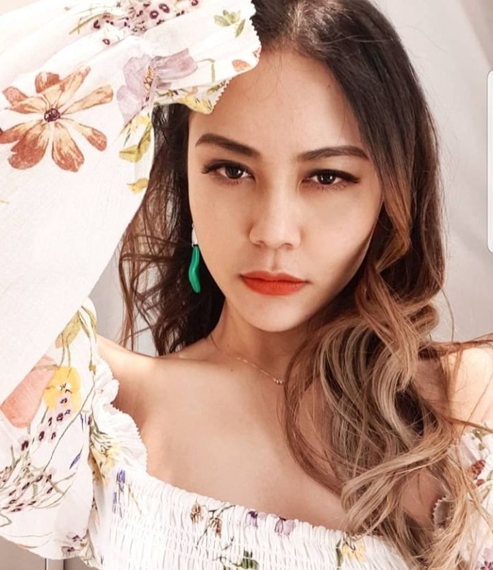 Gorgeous Indonesian | Scrolller