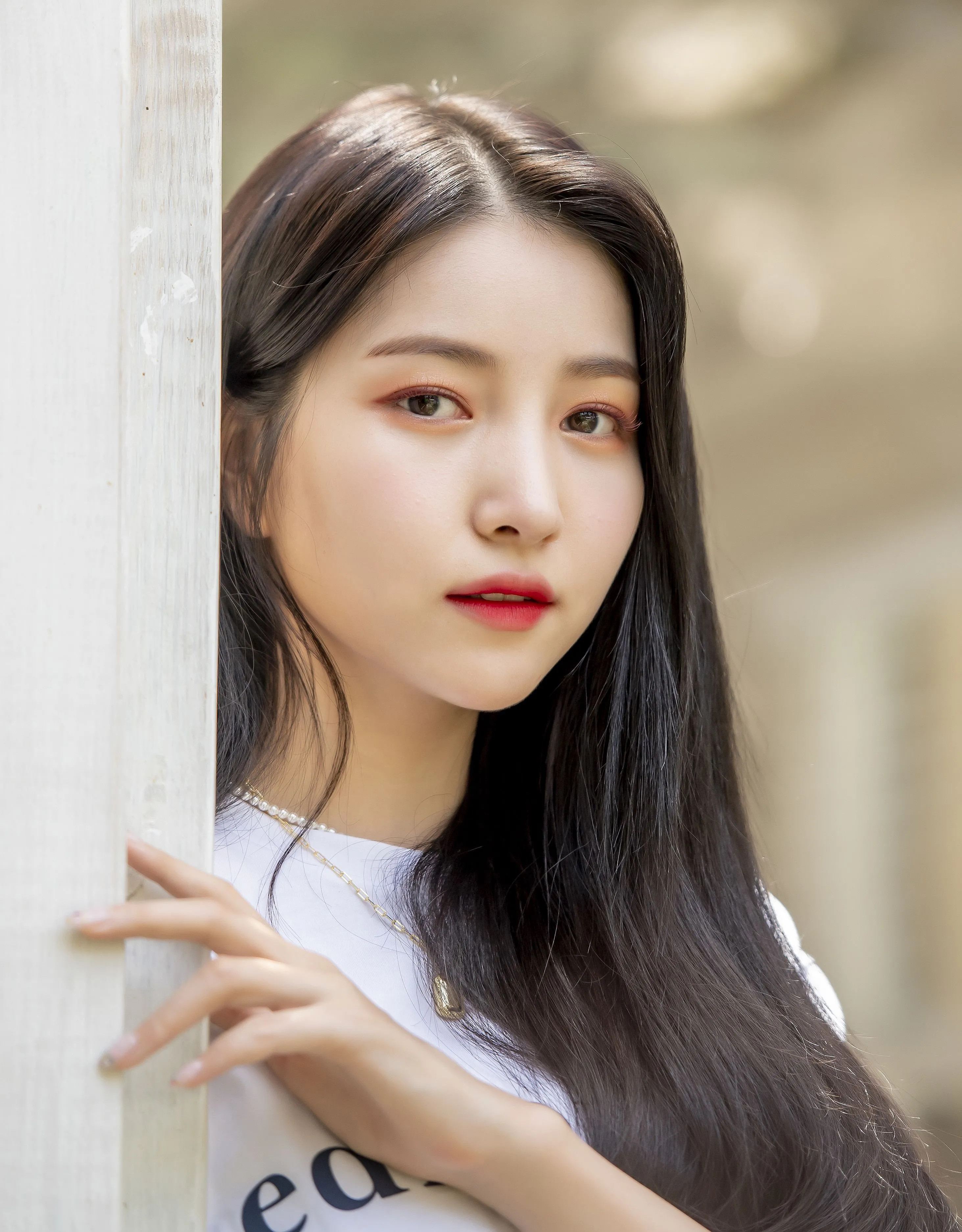 Gorgeous Sowon! | Scrolller