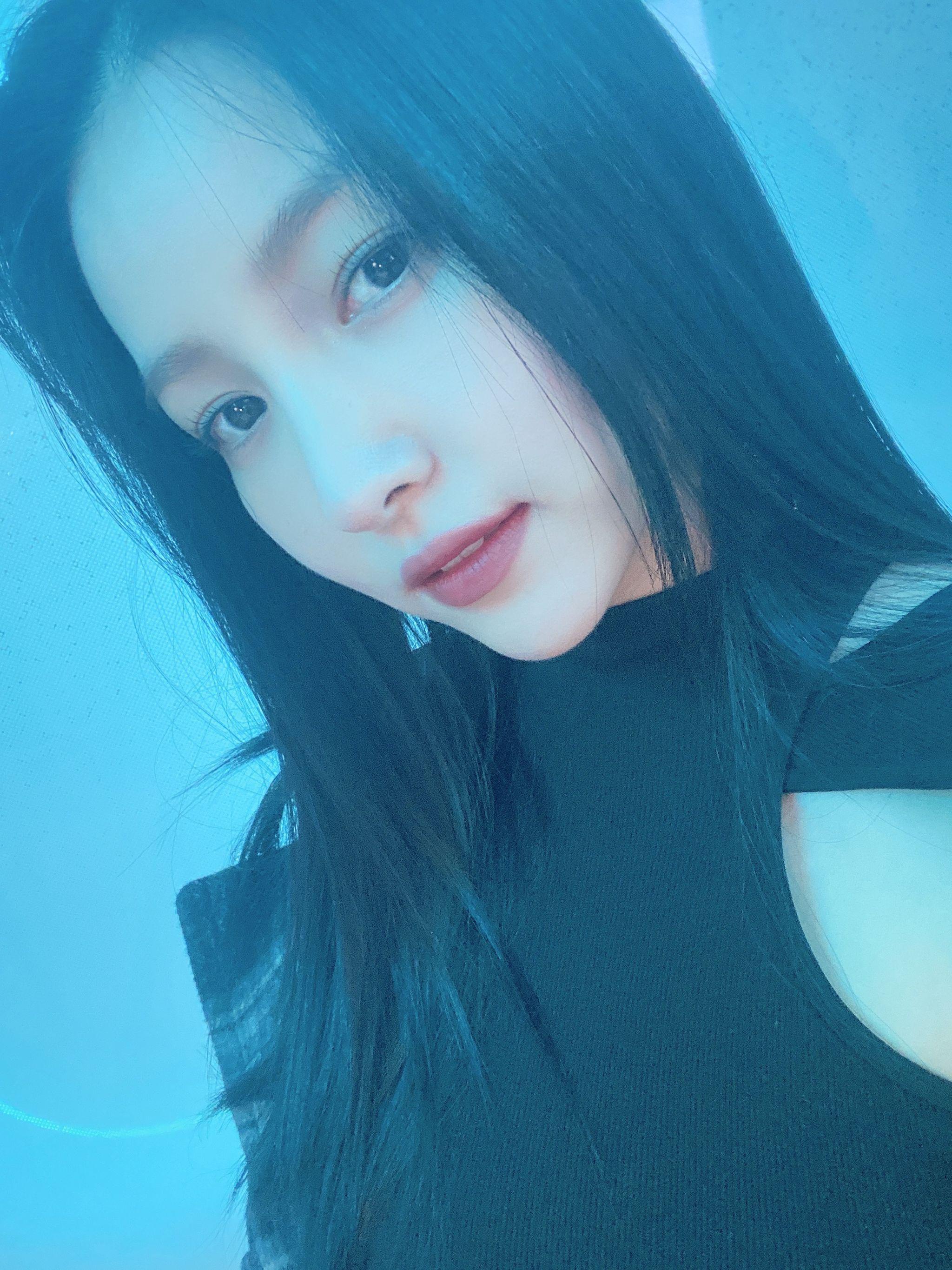 Gorgeous Sowon! | Scrolller