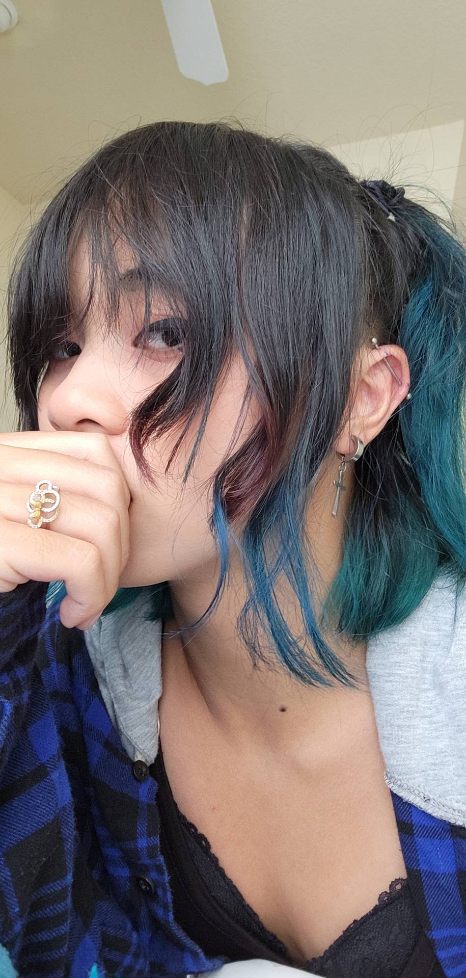 Got my Industrial piercing in wooo | Scrolller