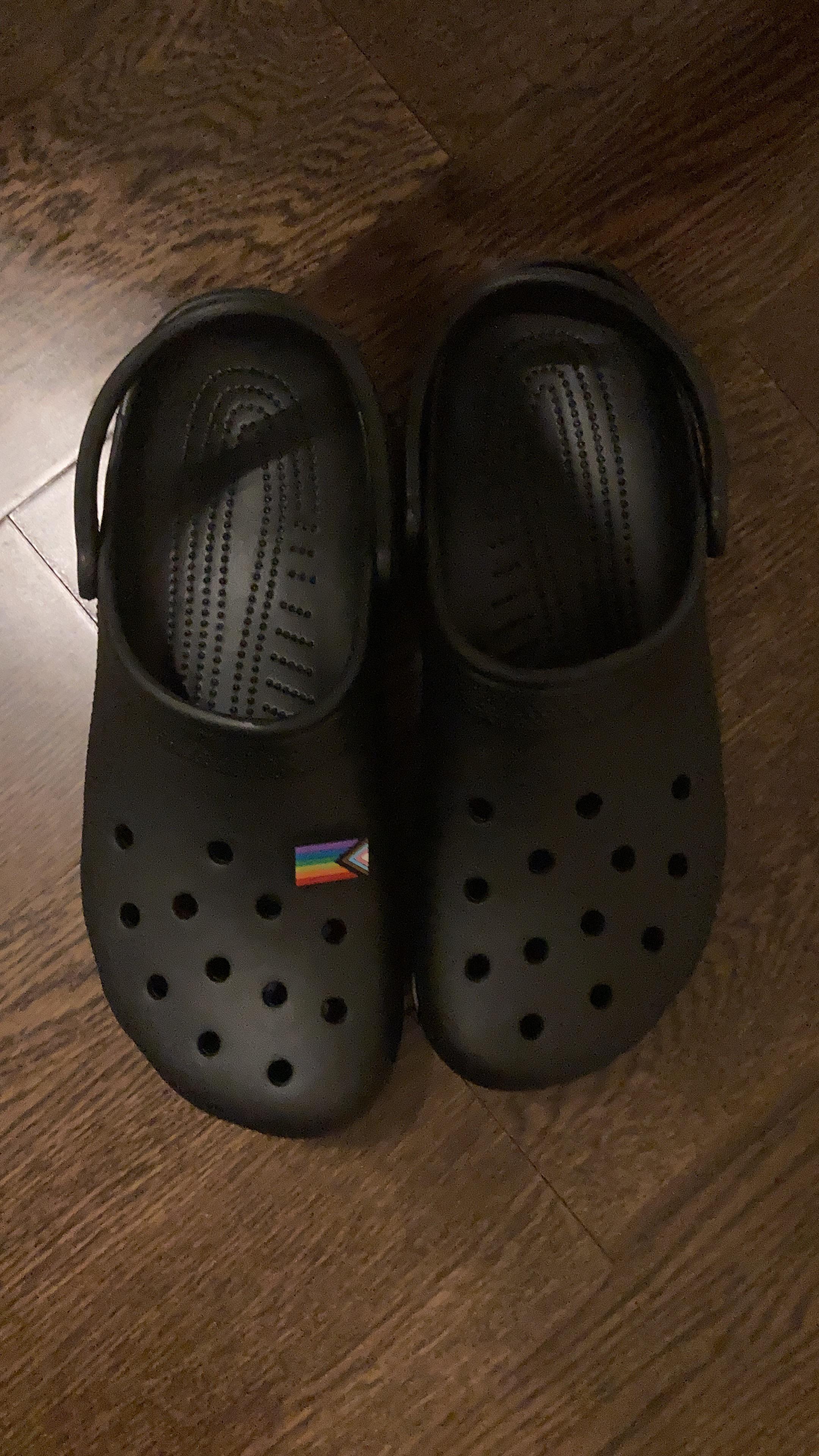 Got new crocs had to show someone | Scrolller