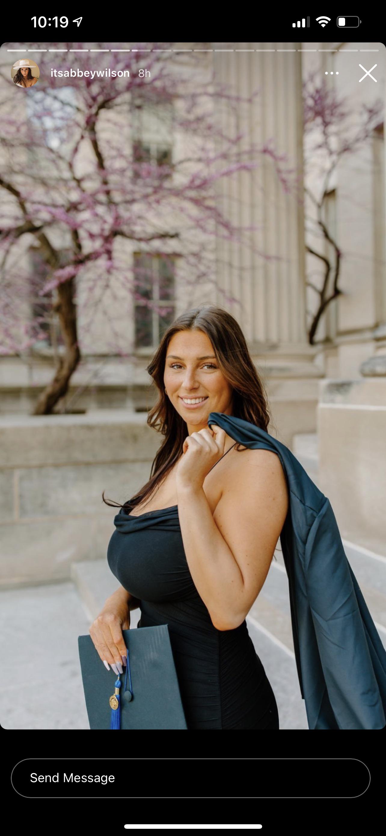 Graduation Scrolller