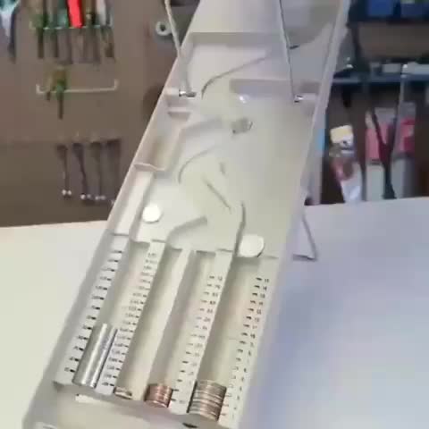 Gravity coin counter | Scrolller