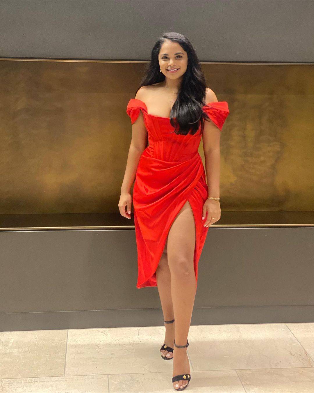 Great curves (IKTR) | Scrolller