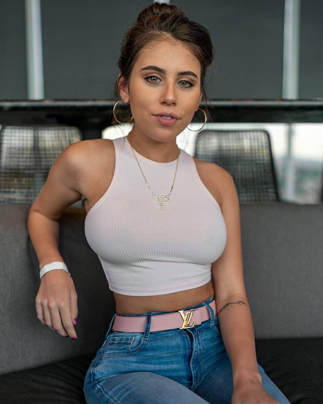 great fit | Scrolller