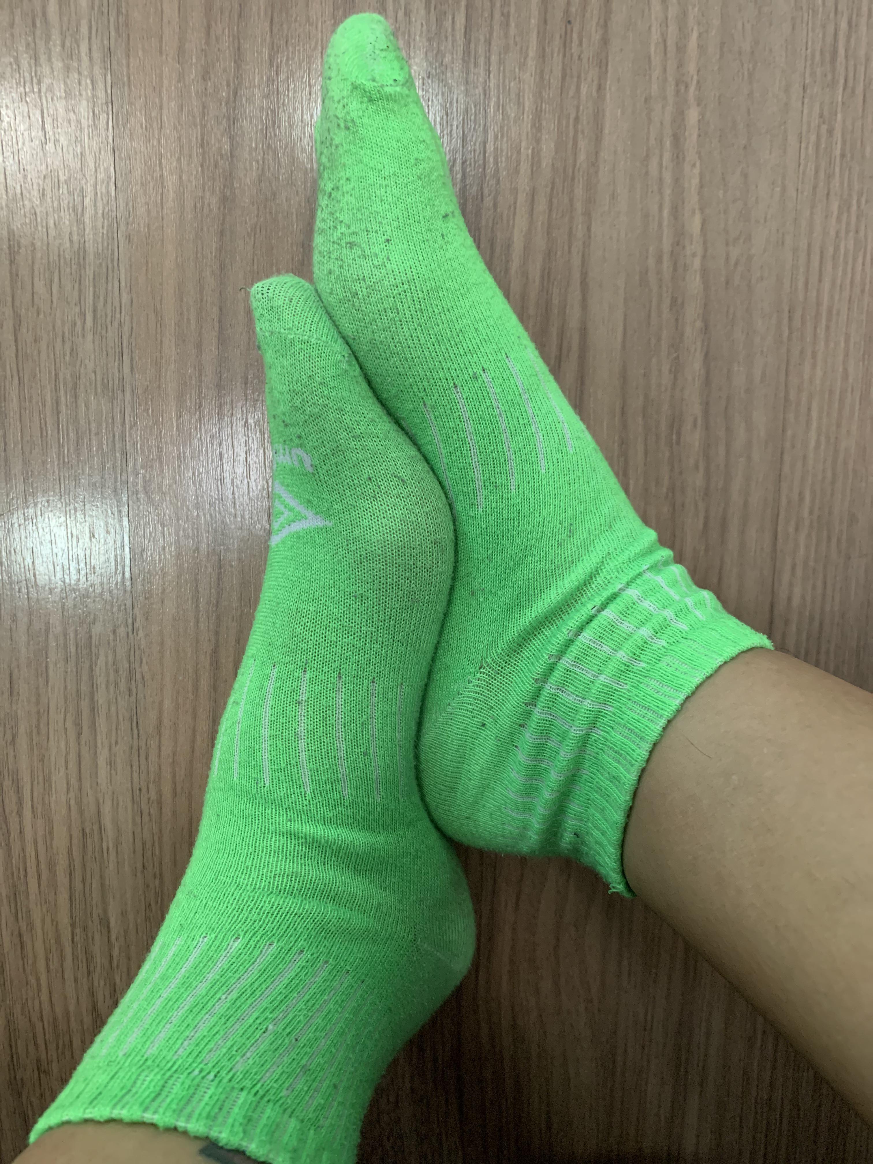 Green socks | Scrolller