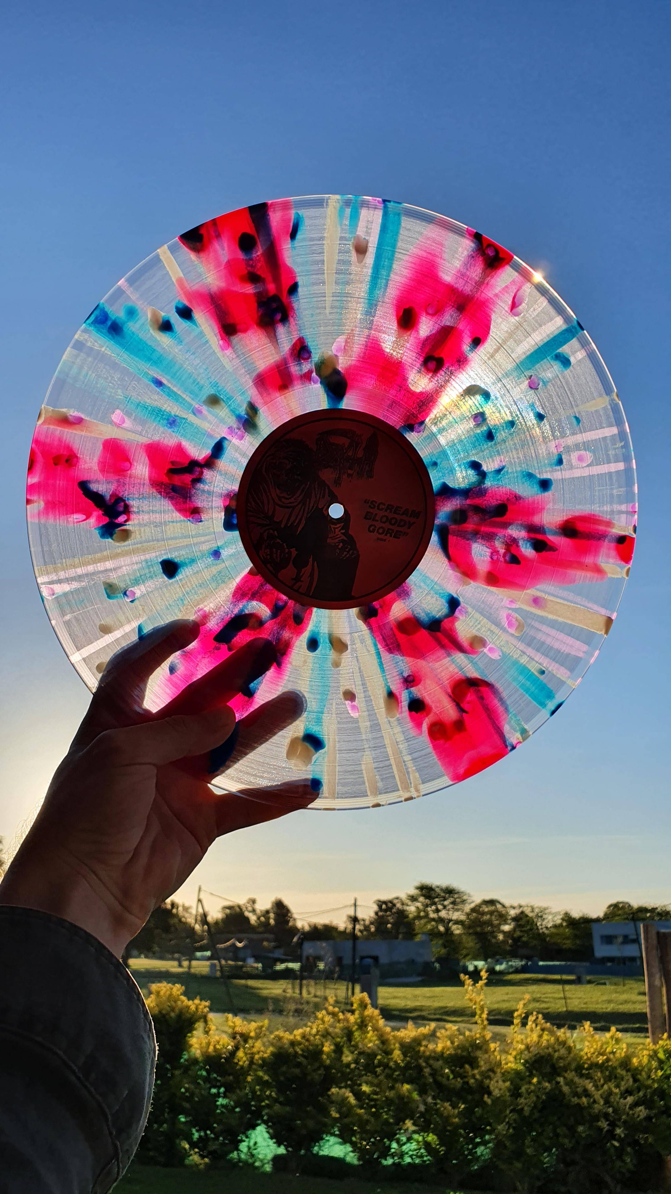 grip the grailz | Scrolller