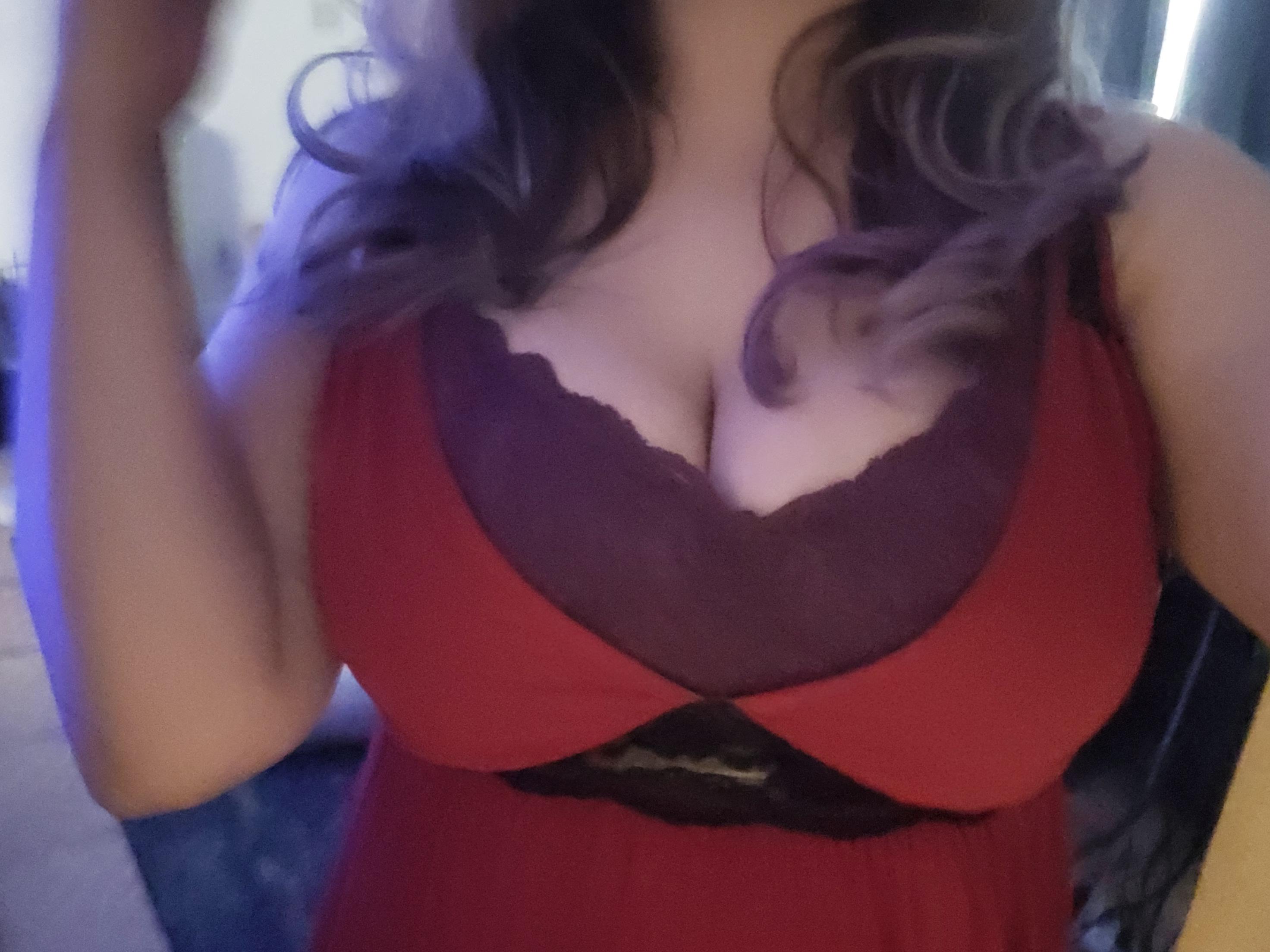 Guess how big they are 😁 | Scrolller