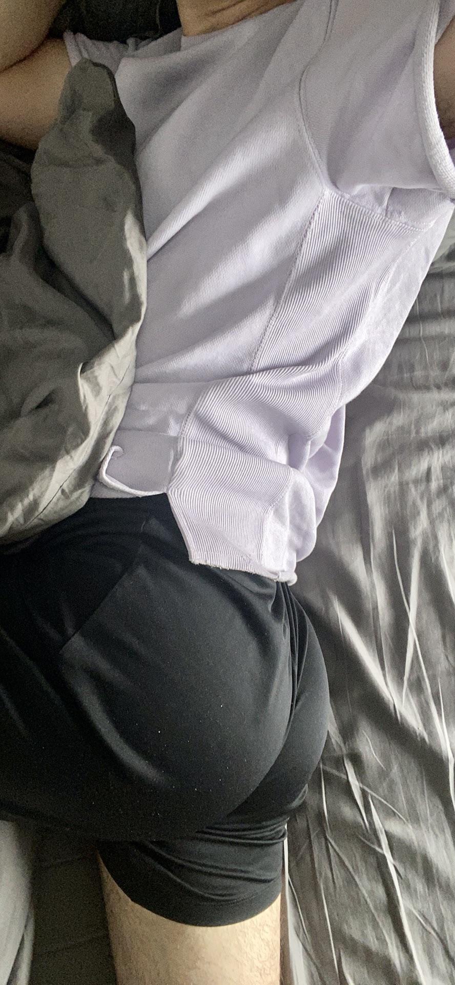 Guess I bought my gymshorts a bit too tight. 😩 | Scrolller