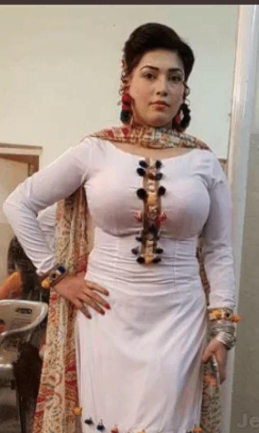 Guys know | Scrolller