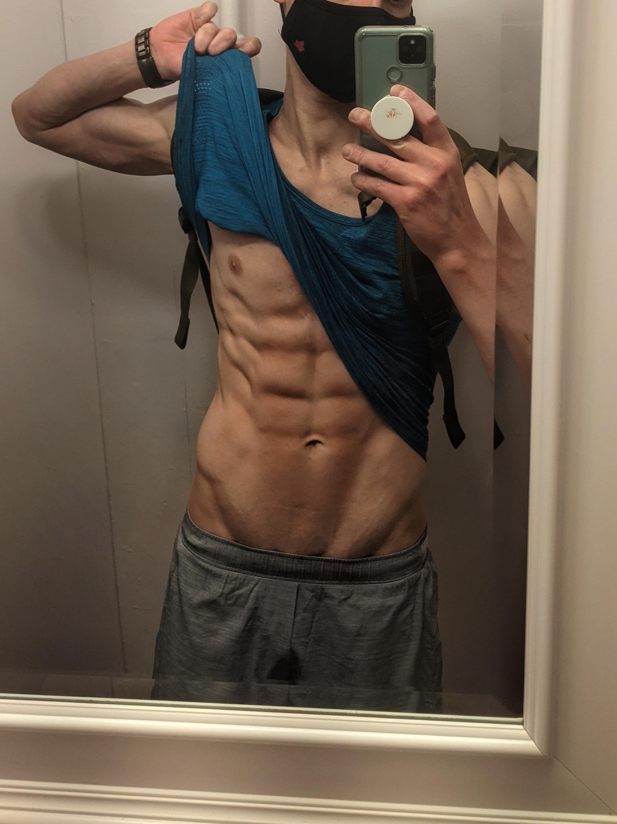 Gym bathroom has good lighting | Scrolller