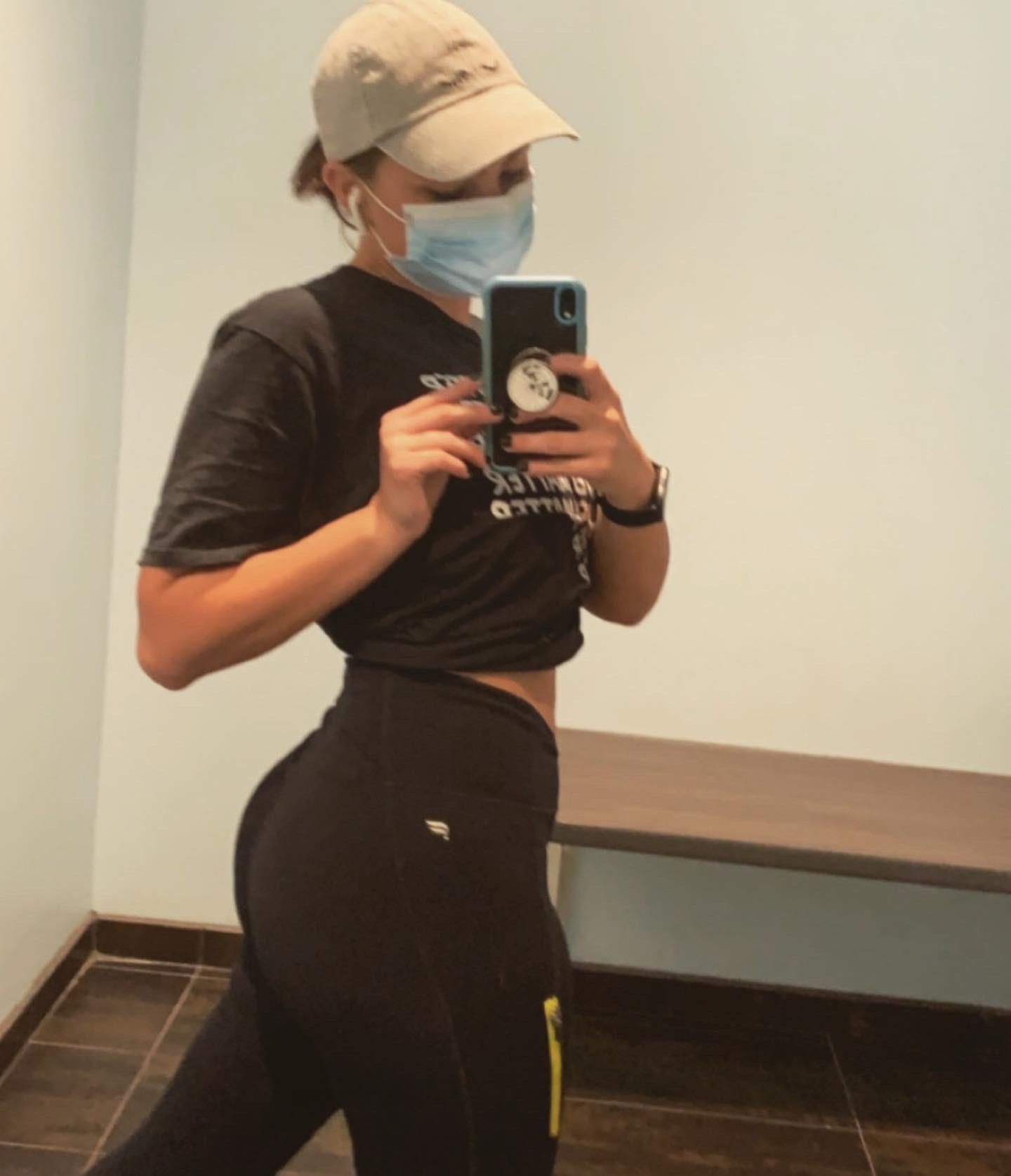 Gym vibes / leg day x | Scrolller