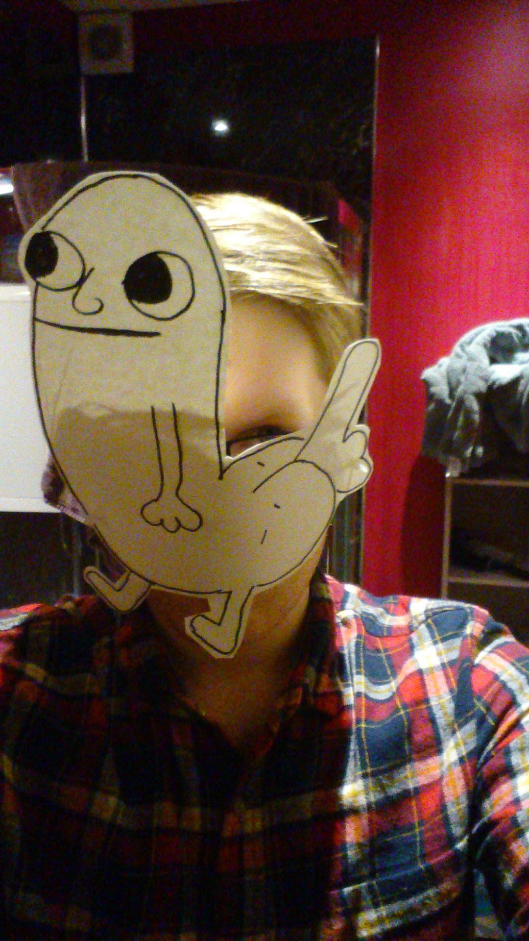 Had 10 mins to make a costume. This was the logical choice. | Scrolller