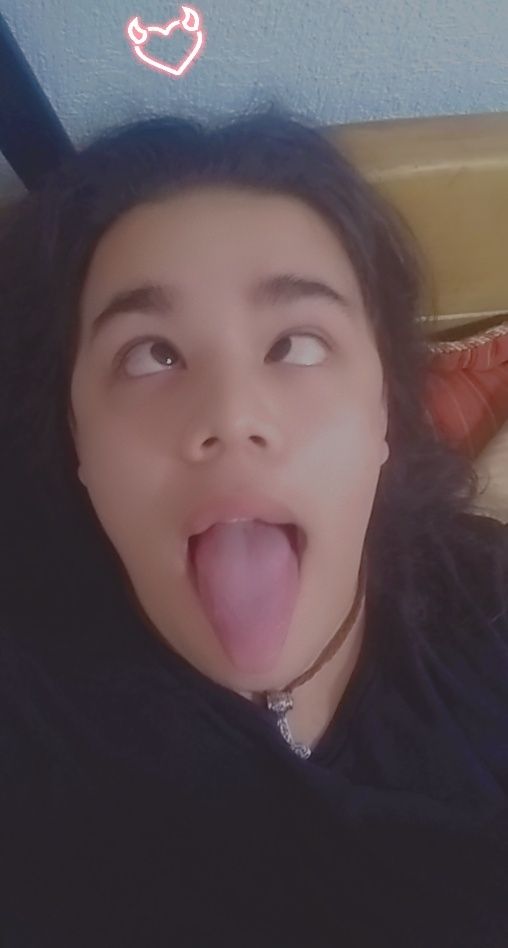 Had this lying around in the depths of my gallery... What do you think? lol | Scrolller