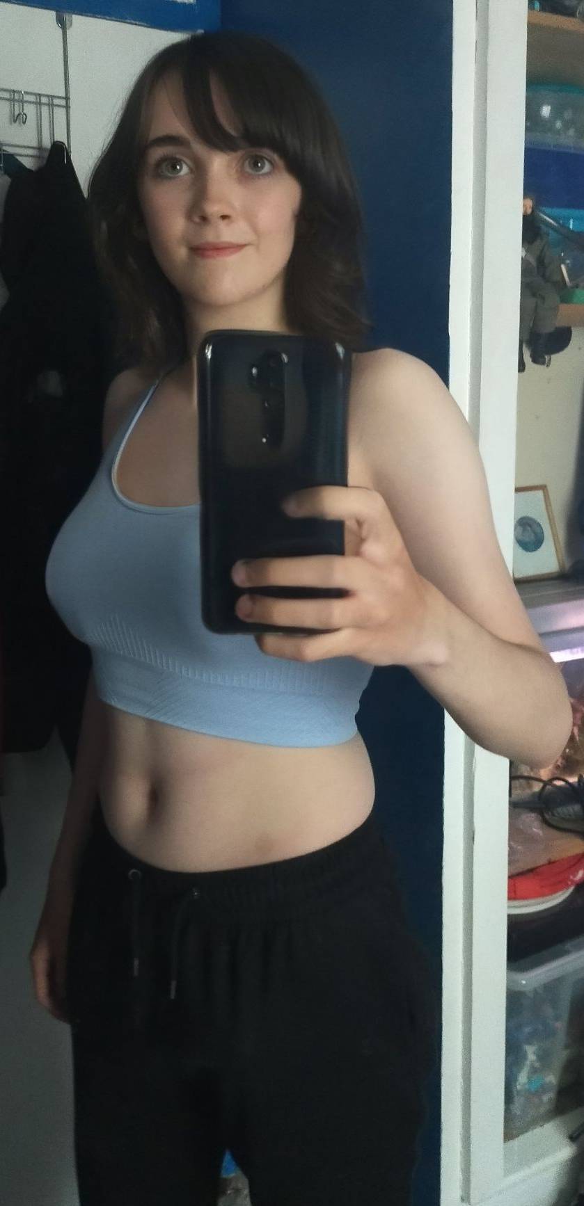 mirror selfie!! | Scrolller