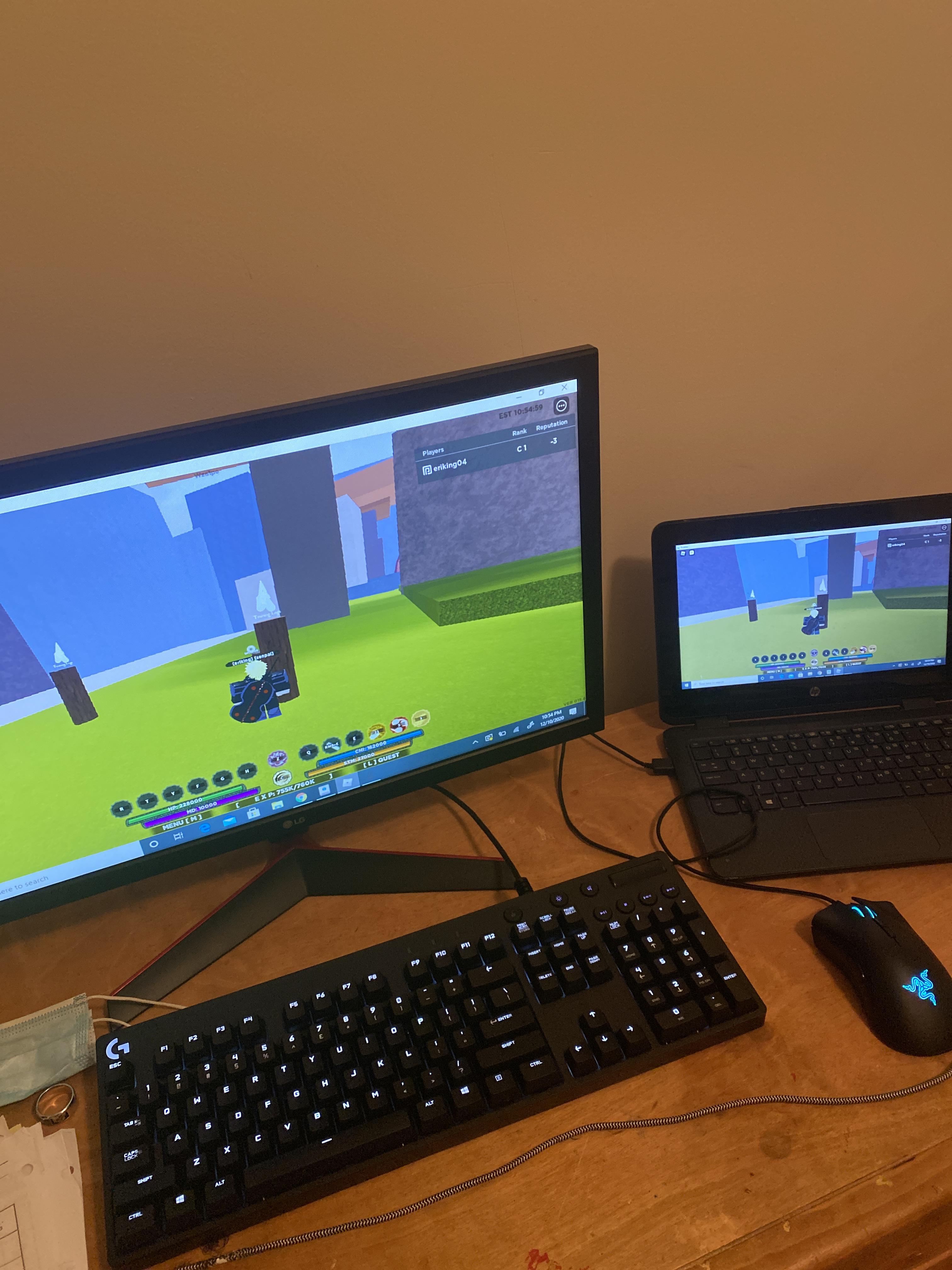 Haha shitty hp laptop go brrrr | Scrolller