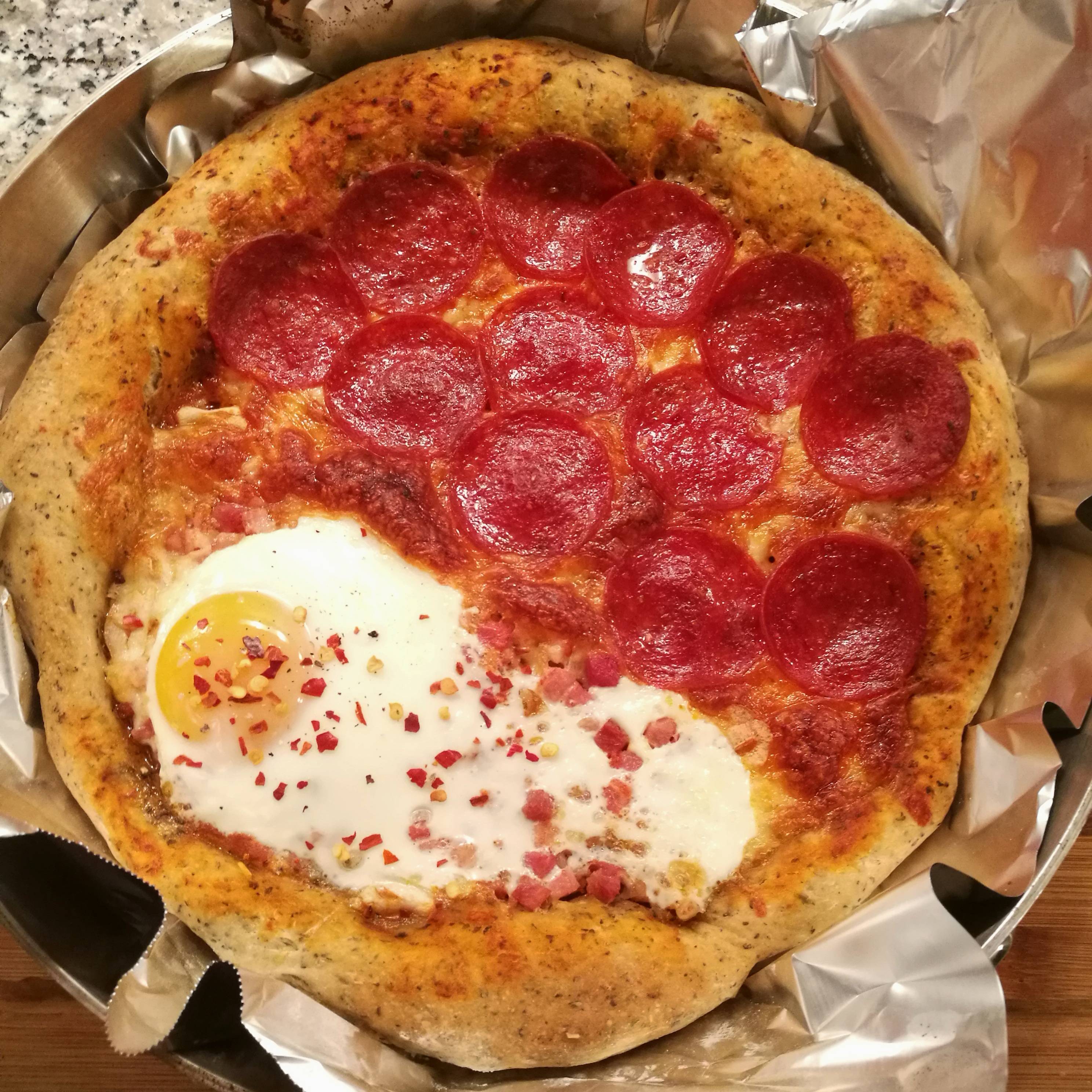 Half pepperoni, half egg pizza | Scrolller