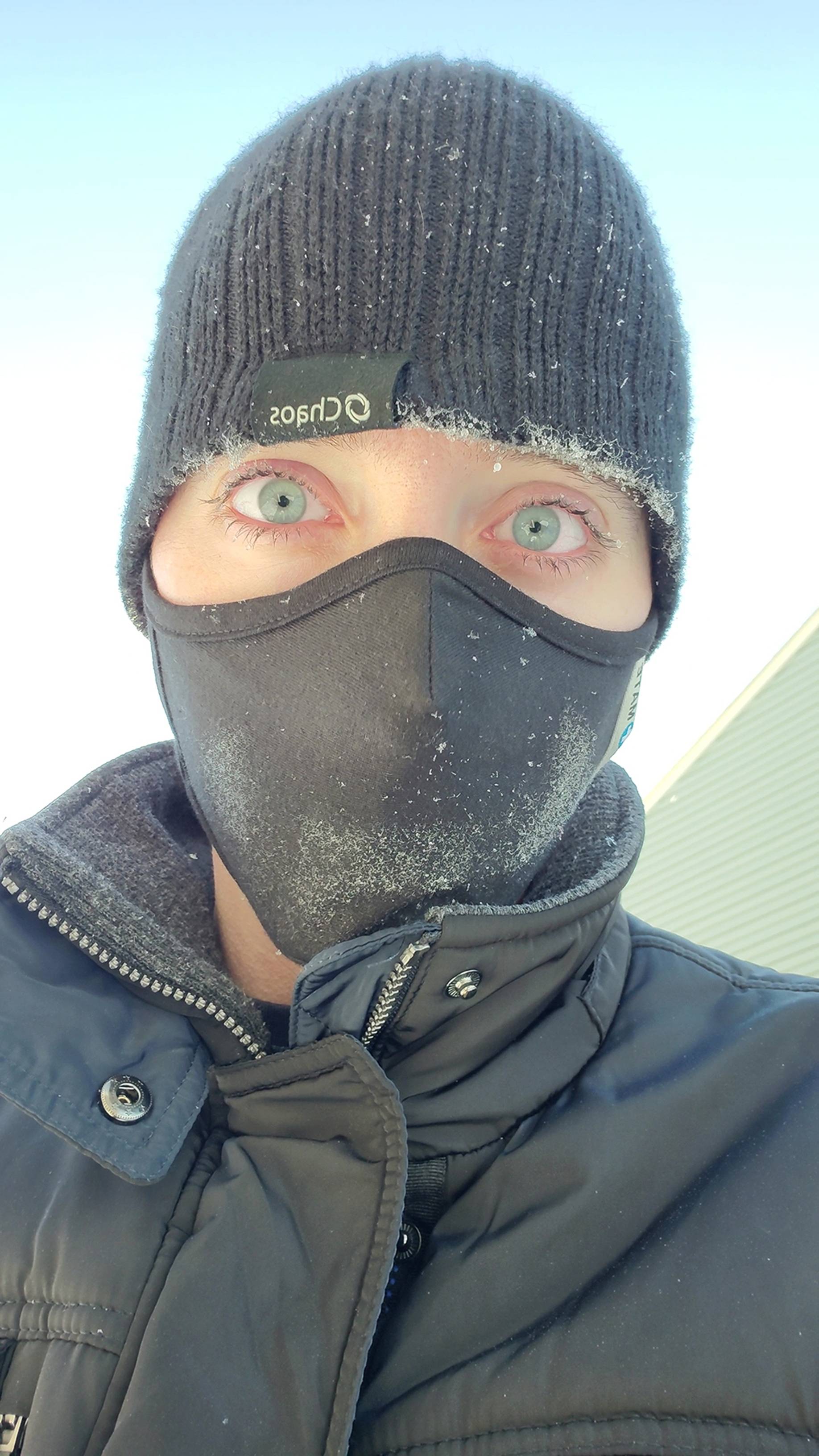 Hallo! \(°^°)/ (28 Years Old) | Scrolller