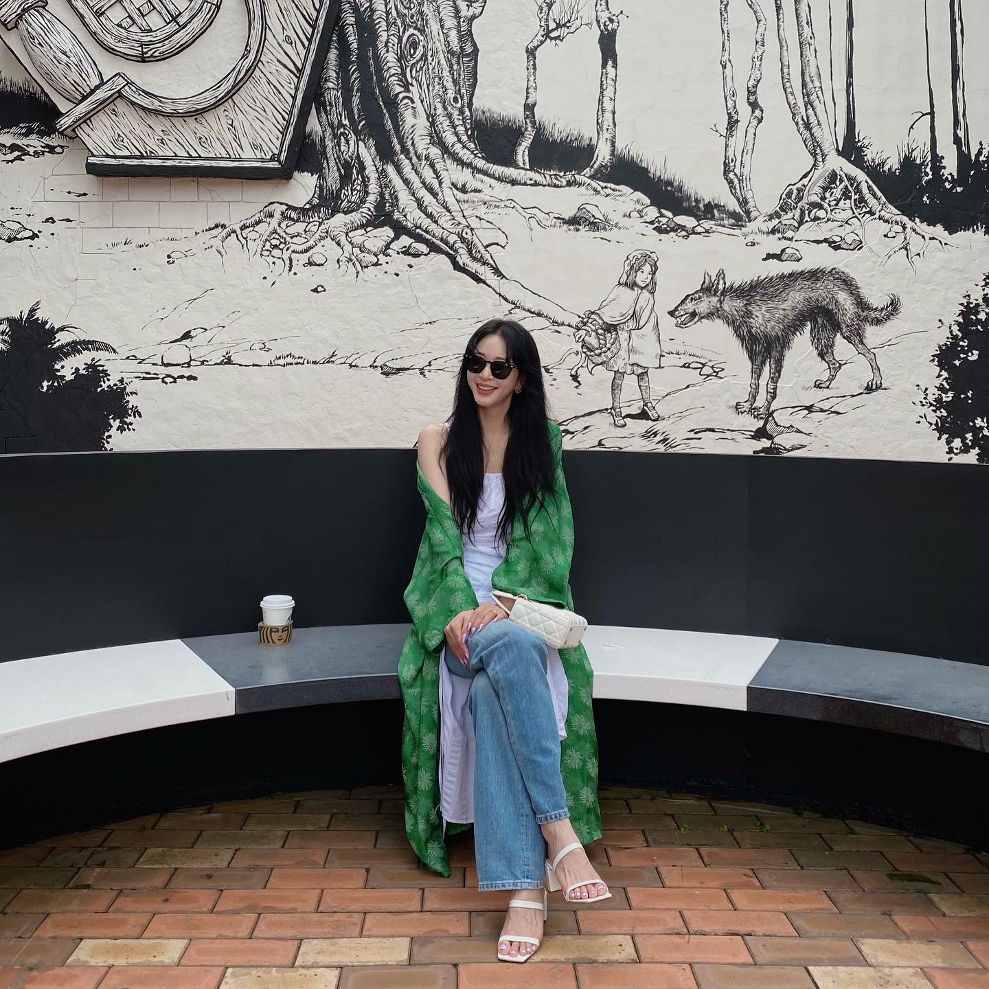 Han Ye Seul Scrolller