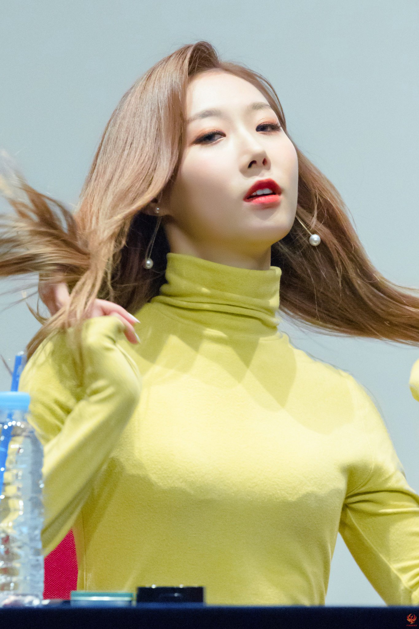 Handong of Awe | Scrolller