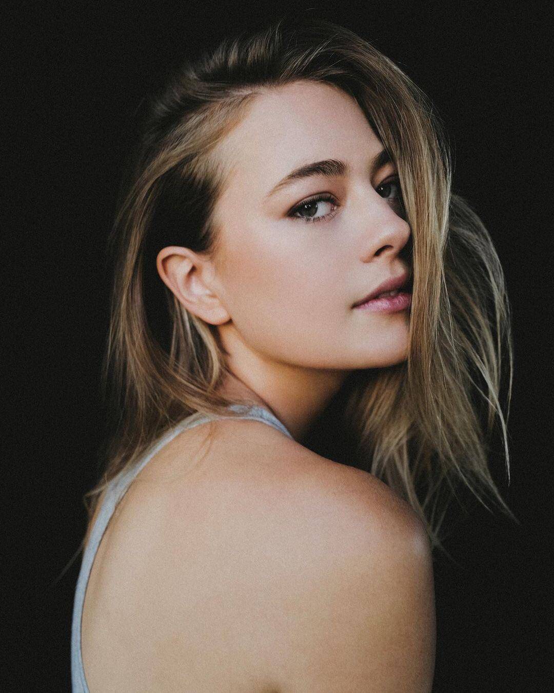 Hannah Rademaker | Scrolller