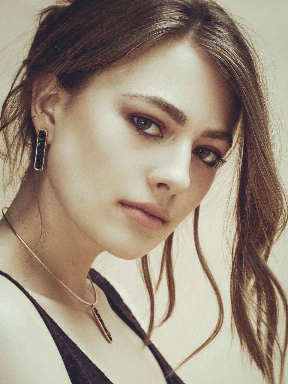 Hannah Rademaker | Scrolller