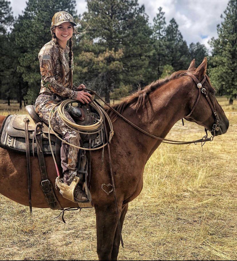 Hannah riding horse | Scrolller