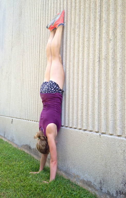 Hannah's Handstand | Scrolller