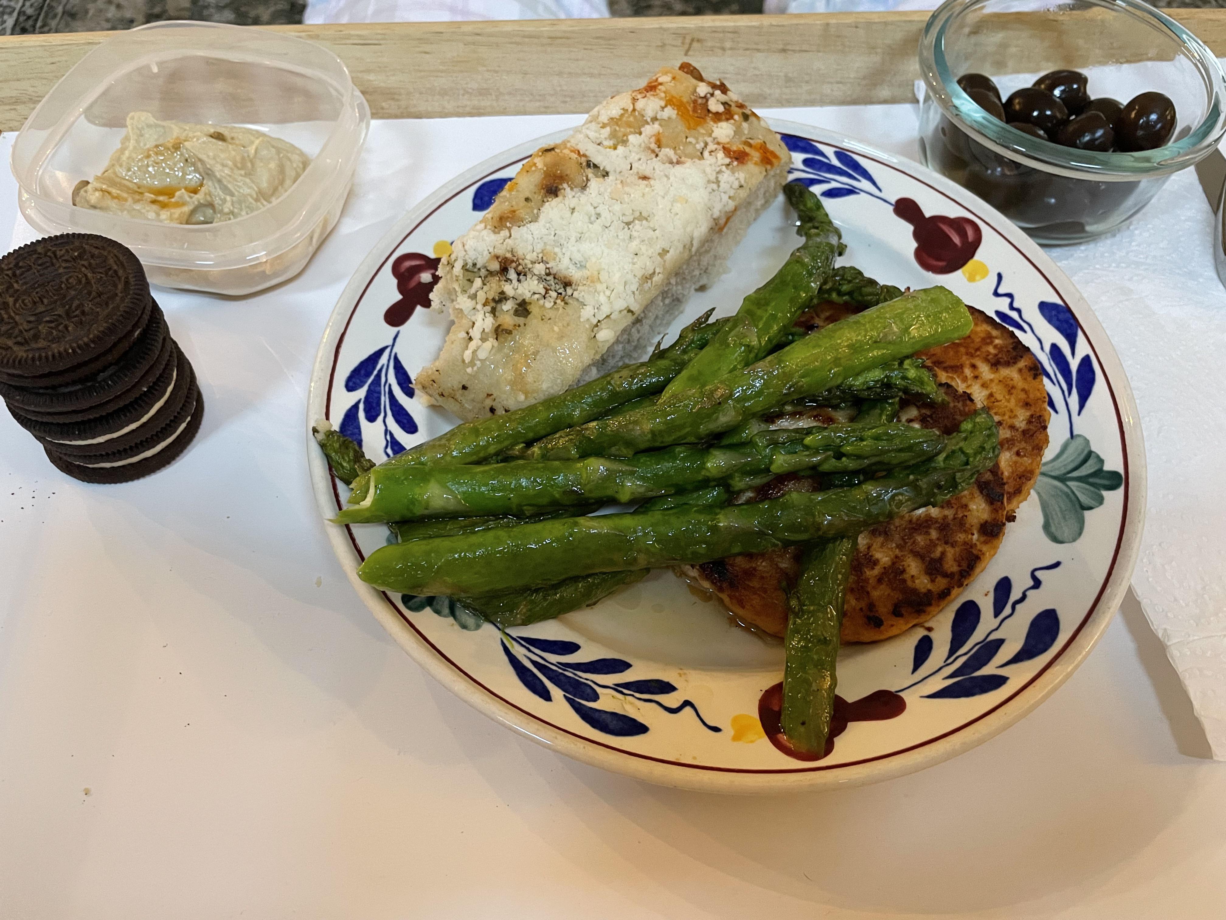 Happy Break Fast. | Scrolller