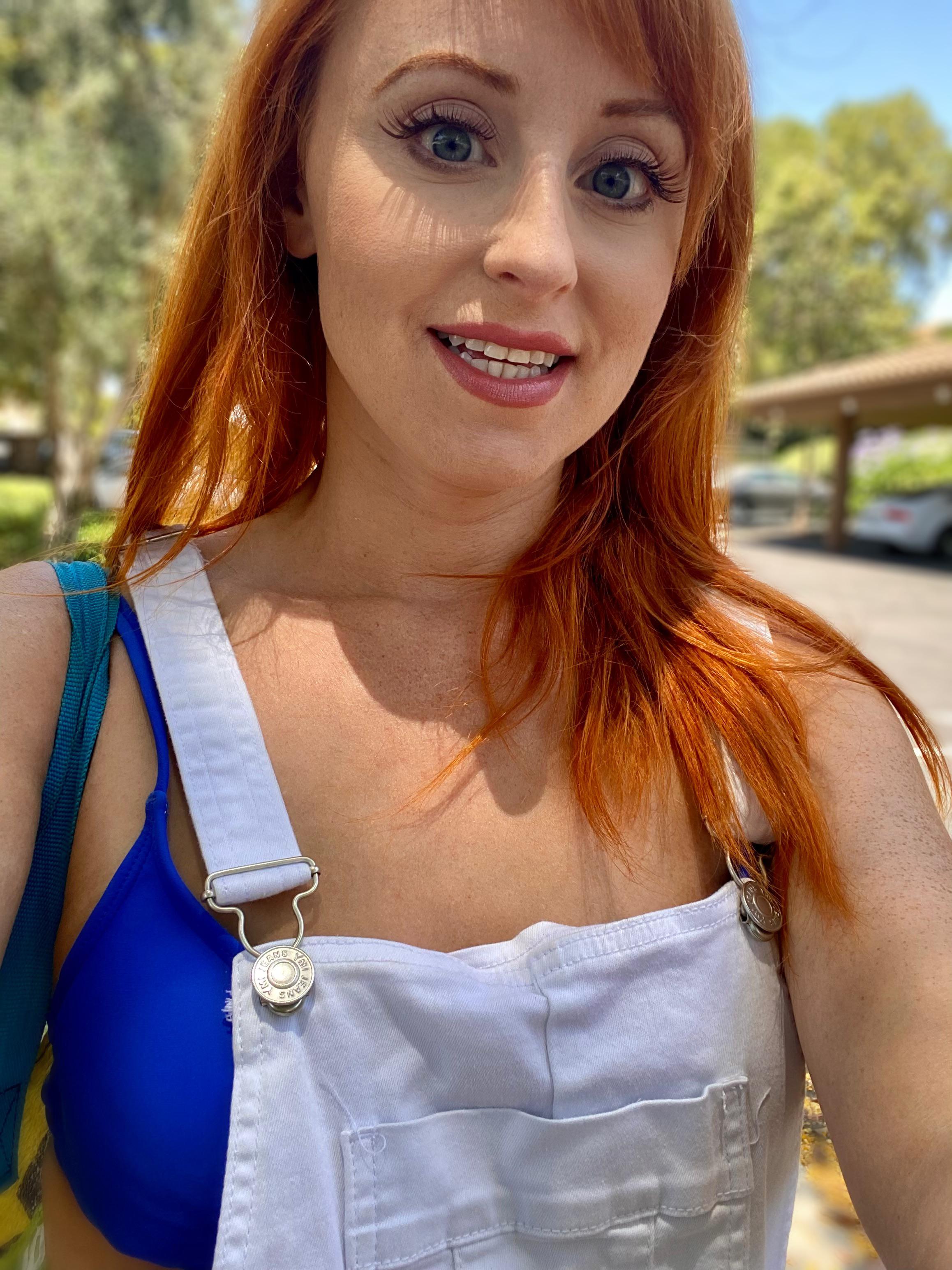 Happy eyes in the sunshine | Scrolller