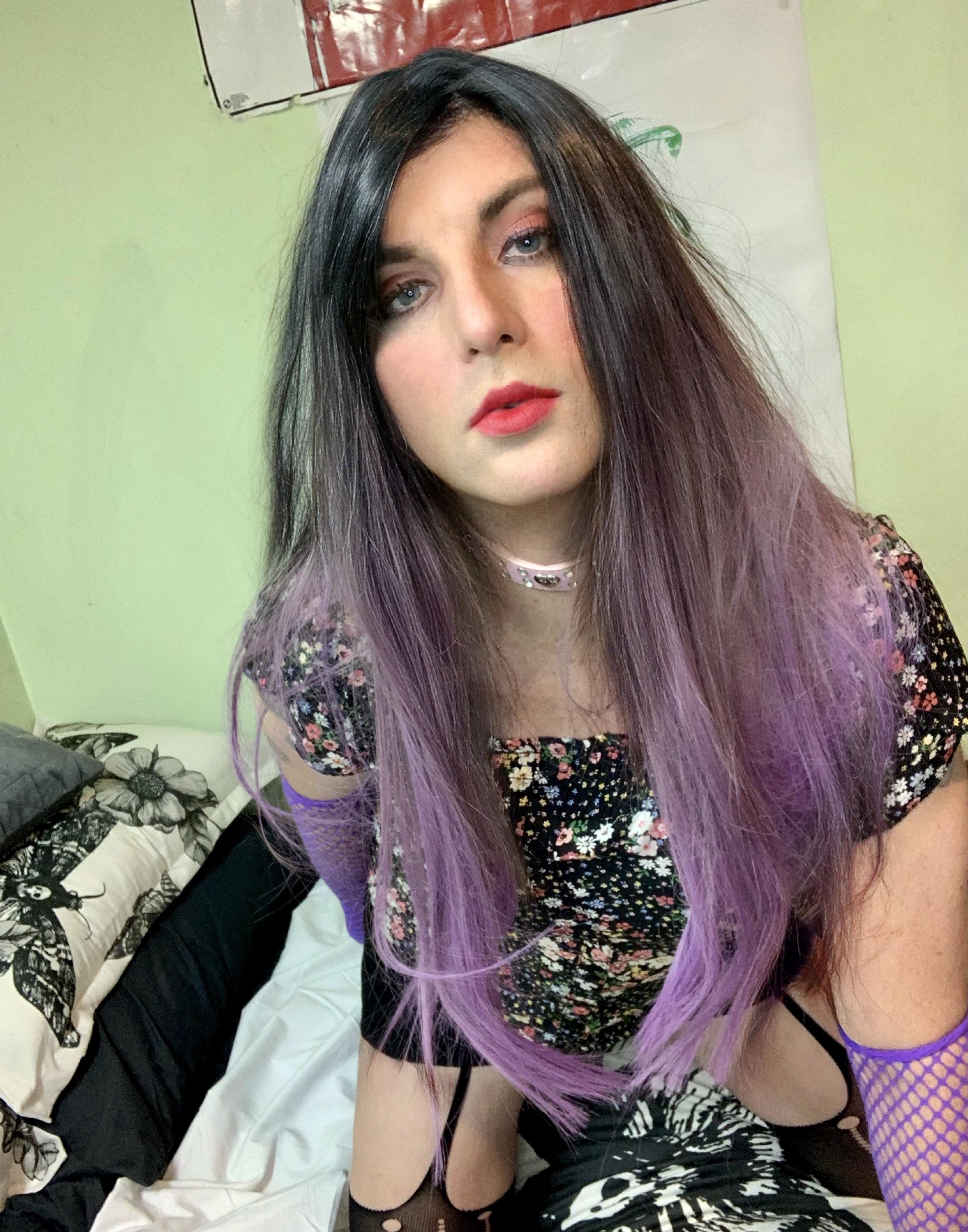 Happy femboy Friday | Scrolller