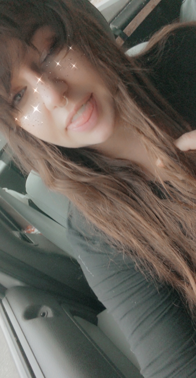 Happy Friday 🐱 28F | Scrolller