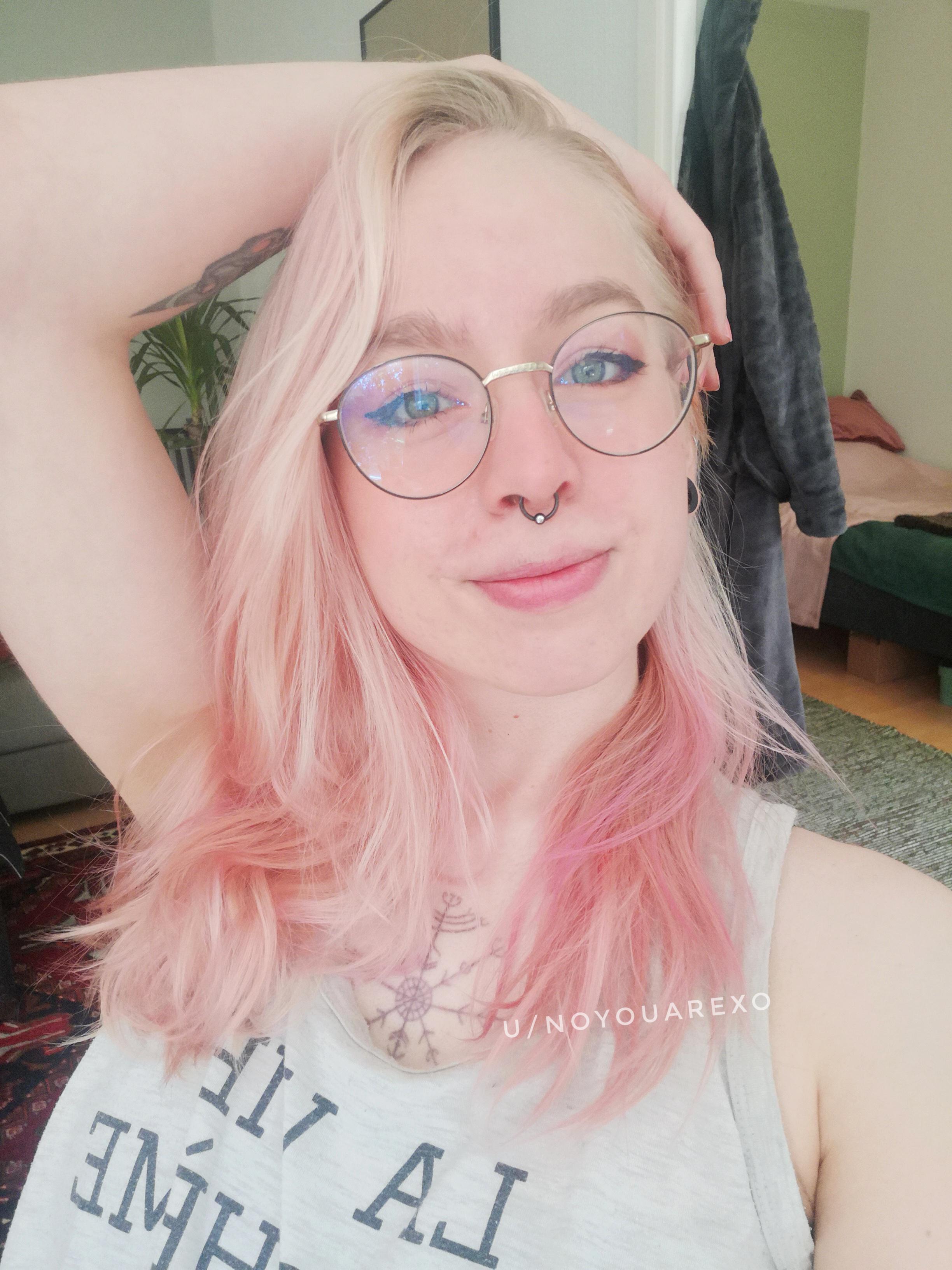 Happy Friday Scrolller