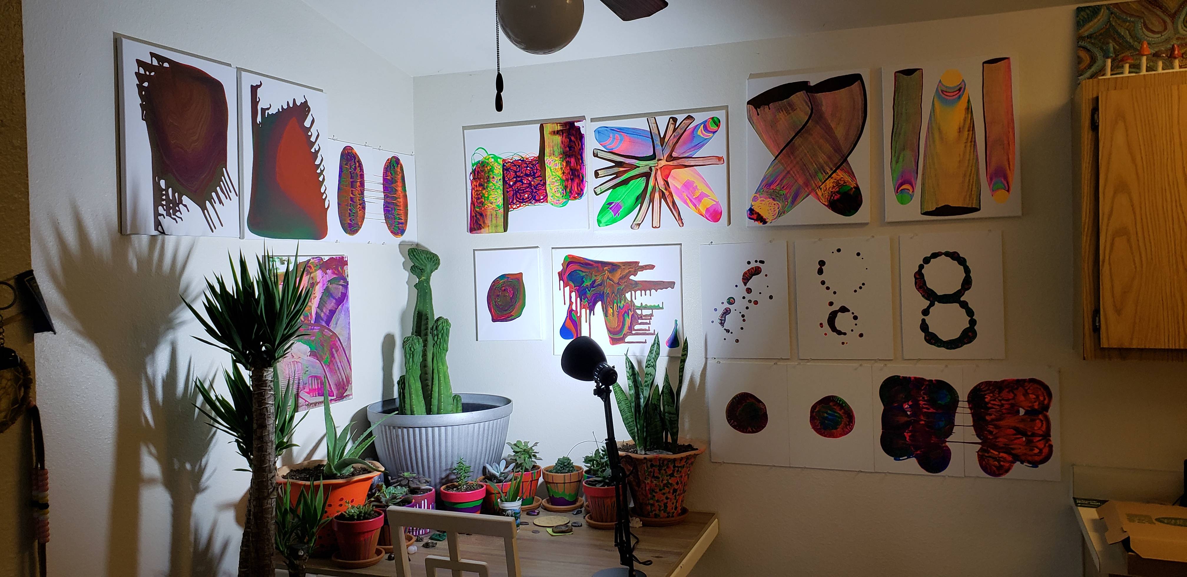 Happy little corner :) | Scrolller