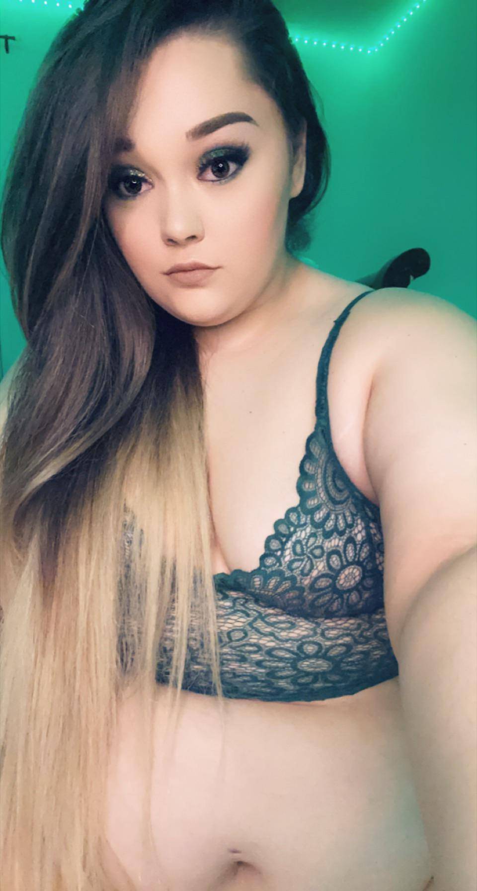 Happy St Patrick’s Day sugar! 🍀 Are you feeling lucky today? 😏 | Scrolller