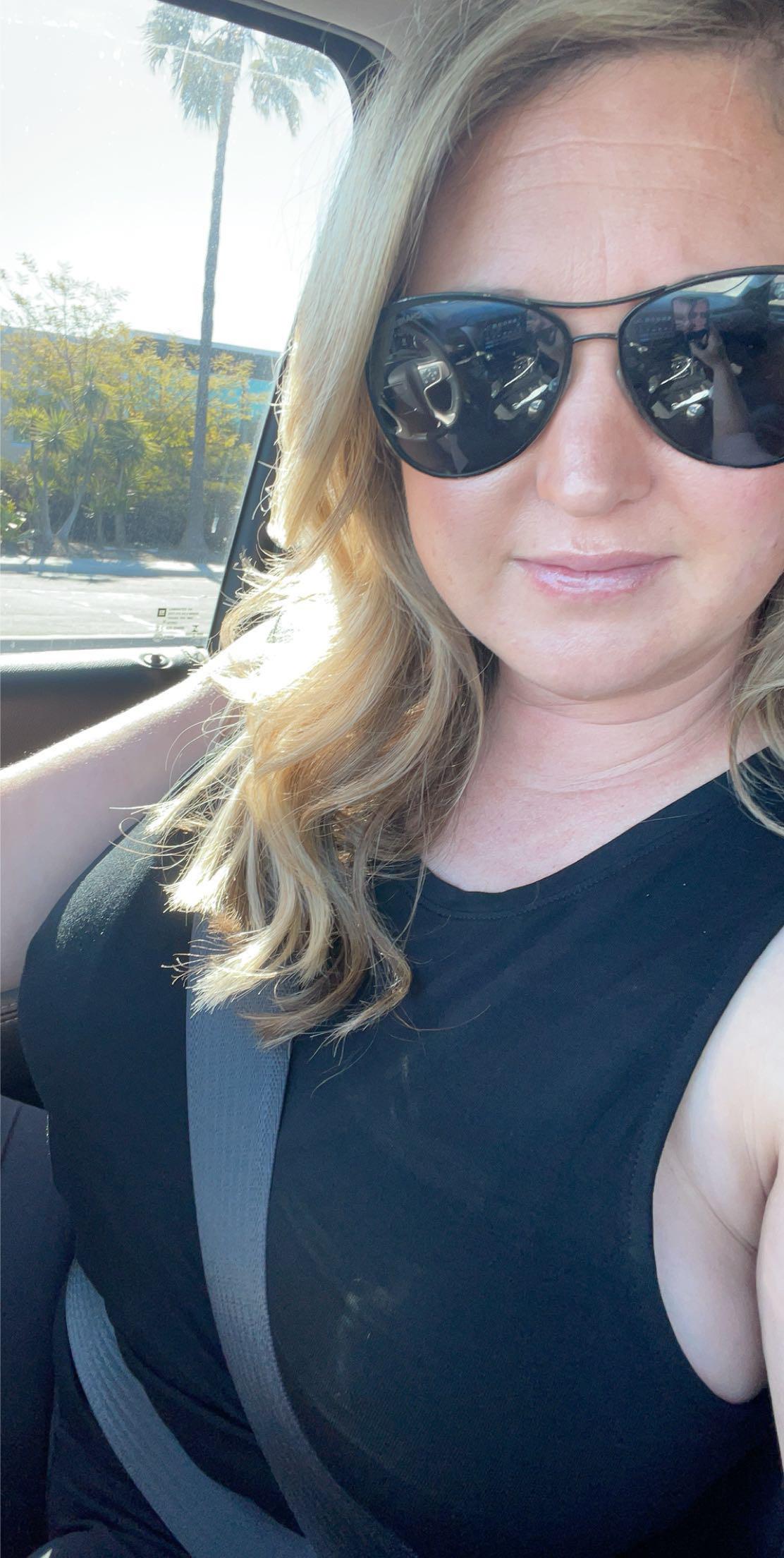 Hey boyz 😻 | Scrolller