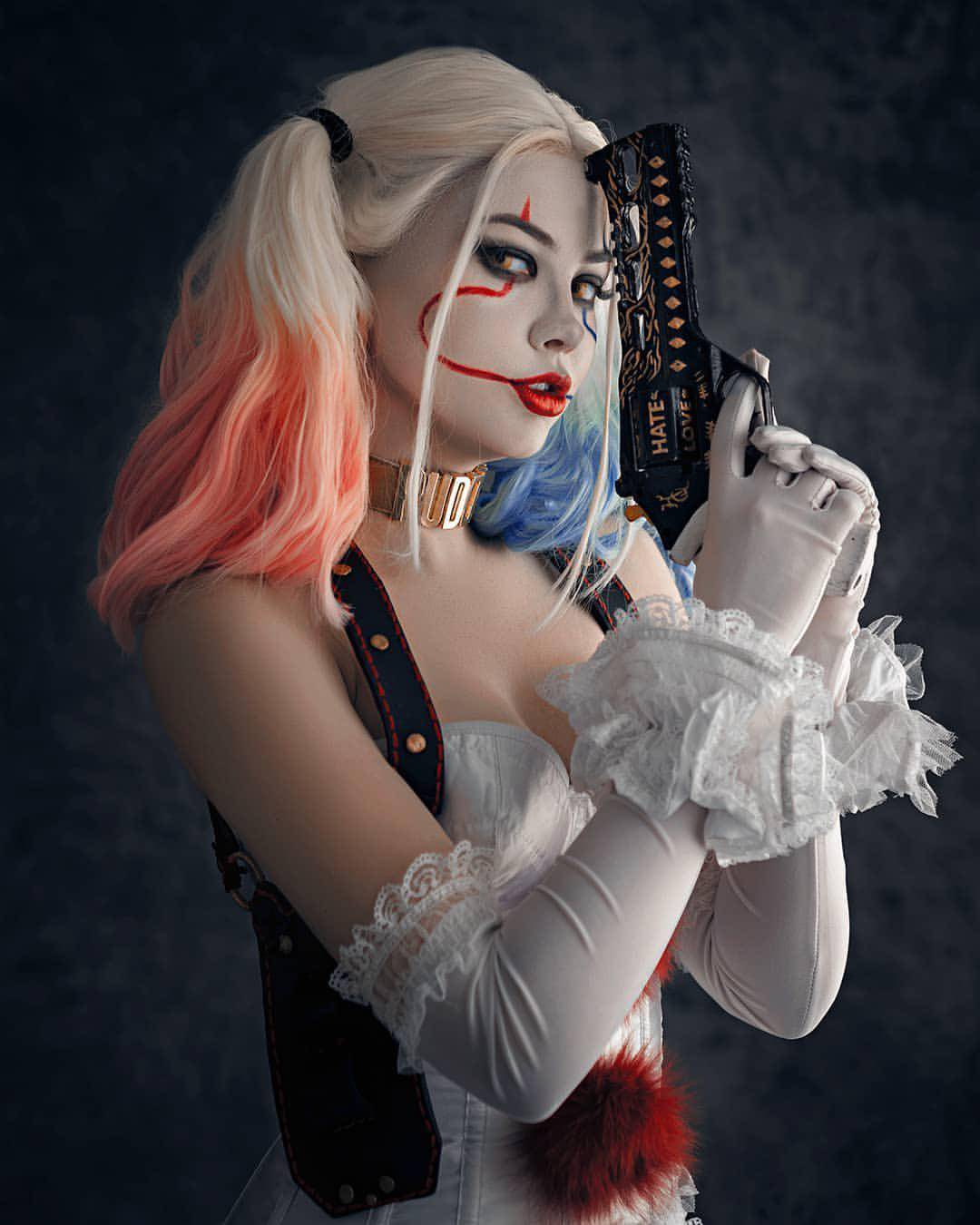 Harley | Scrolller