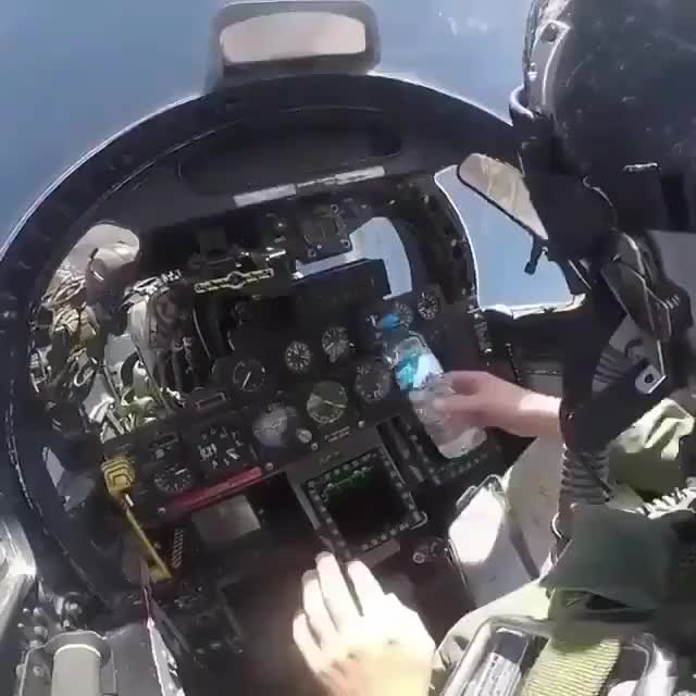 Having fun in TuAF F4 Backseat | Scrolller