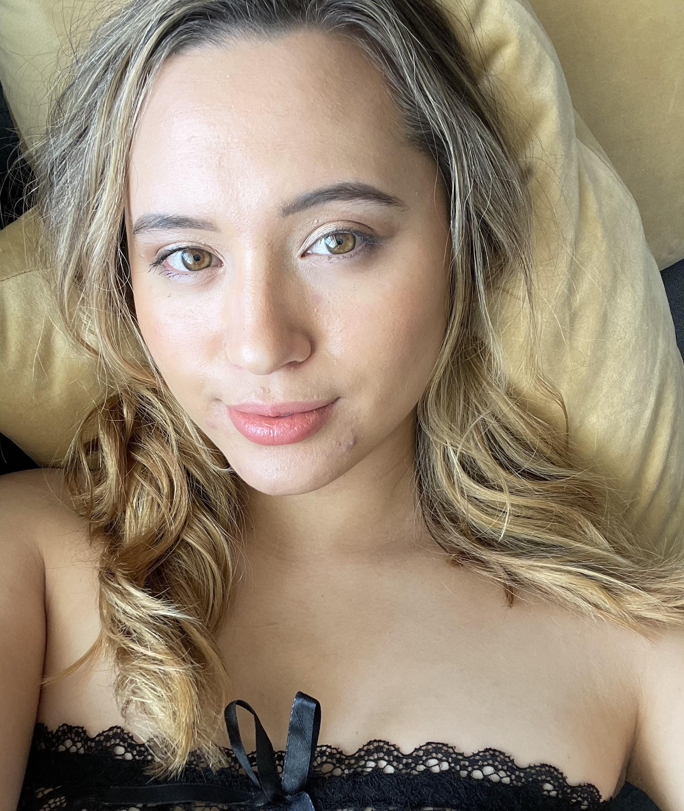 Hazel, brown, light brown, whatever (: | Scrolller