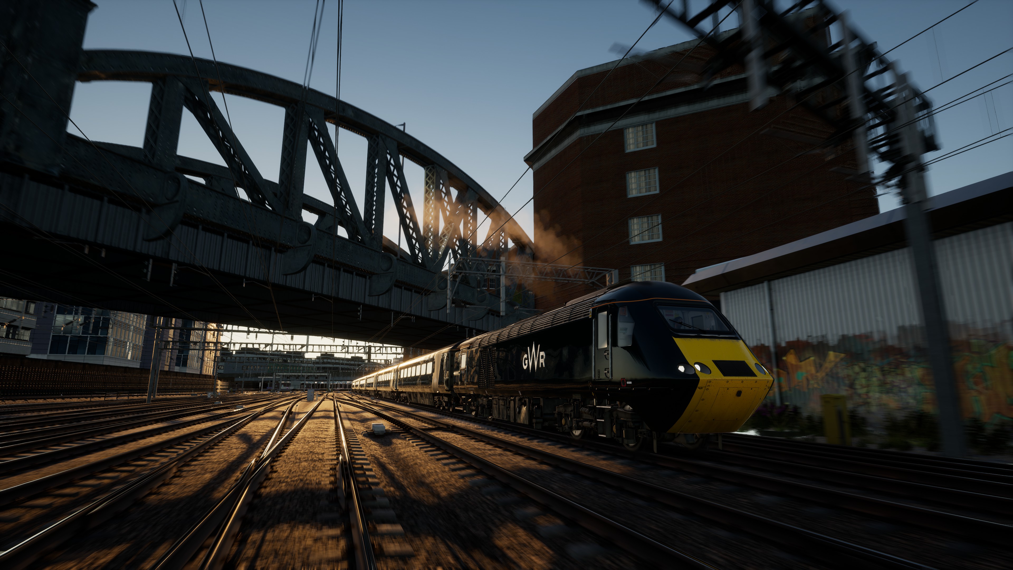 Heading out of Paddington | Scrolller