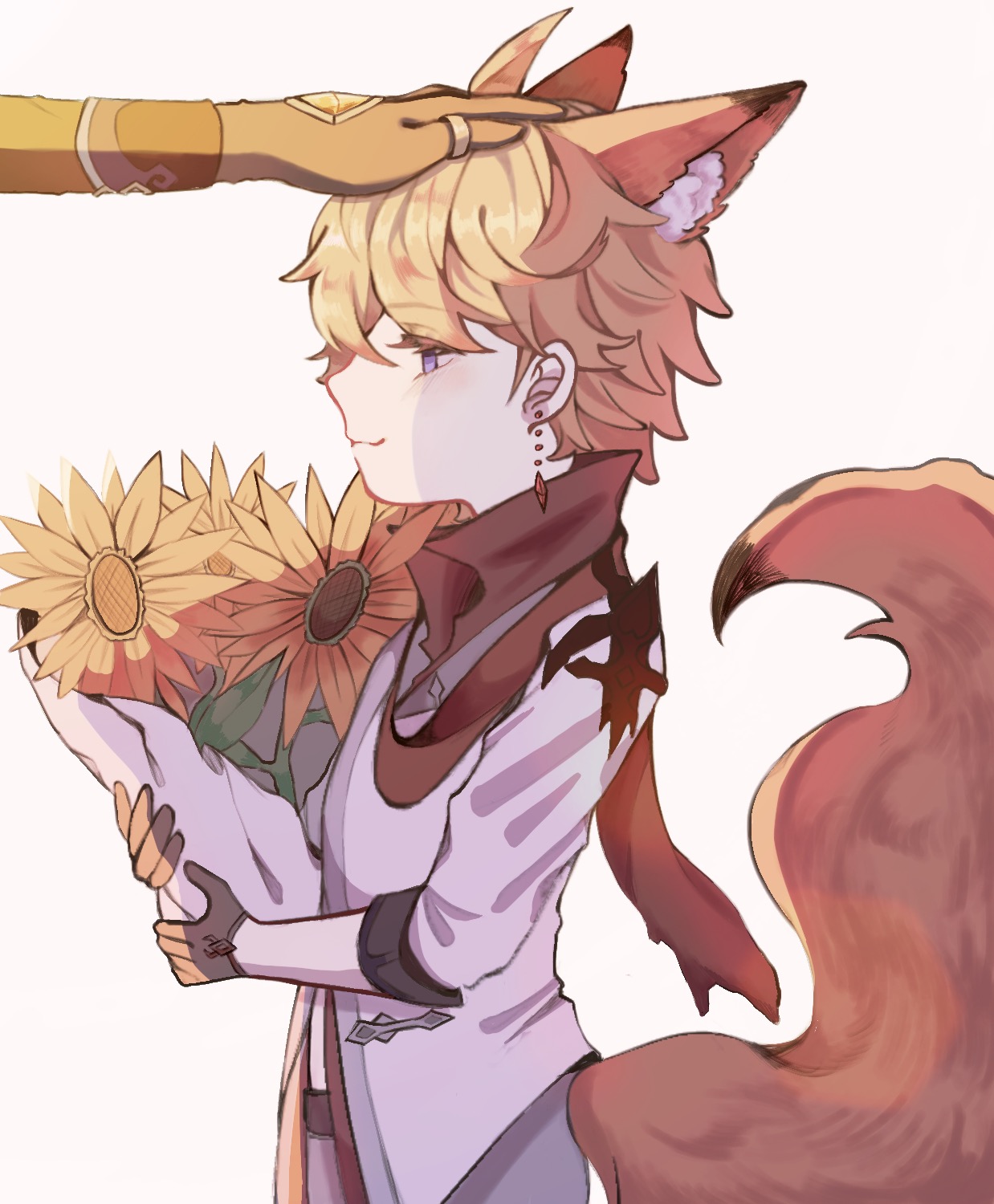 *headpats* Childe makes an adorable fox boi ^_^ | Scrolller