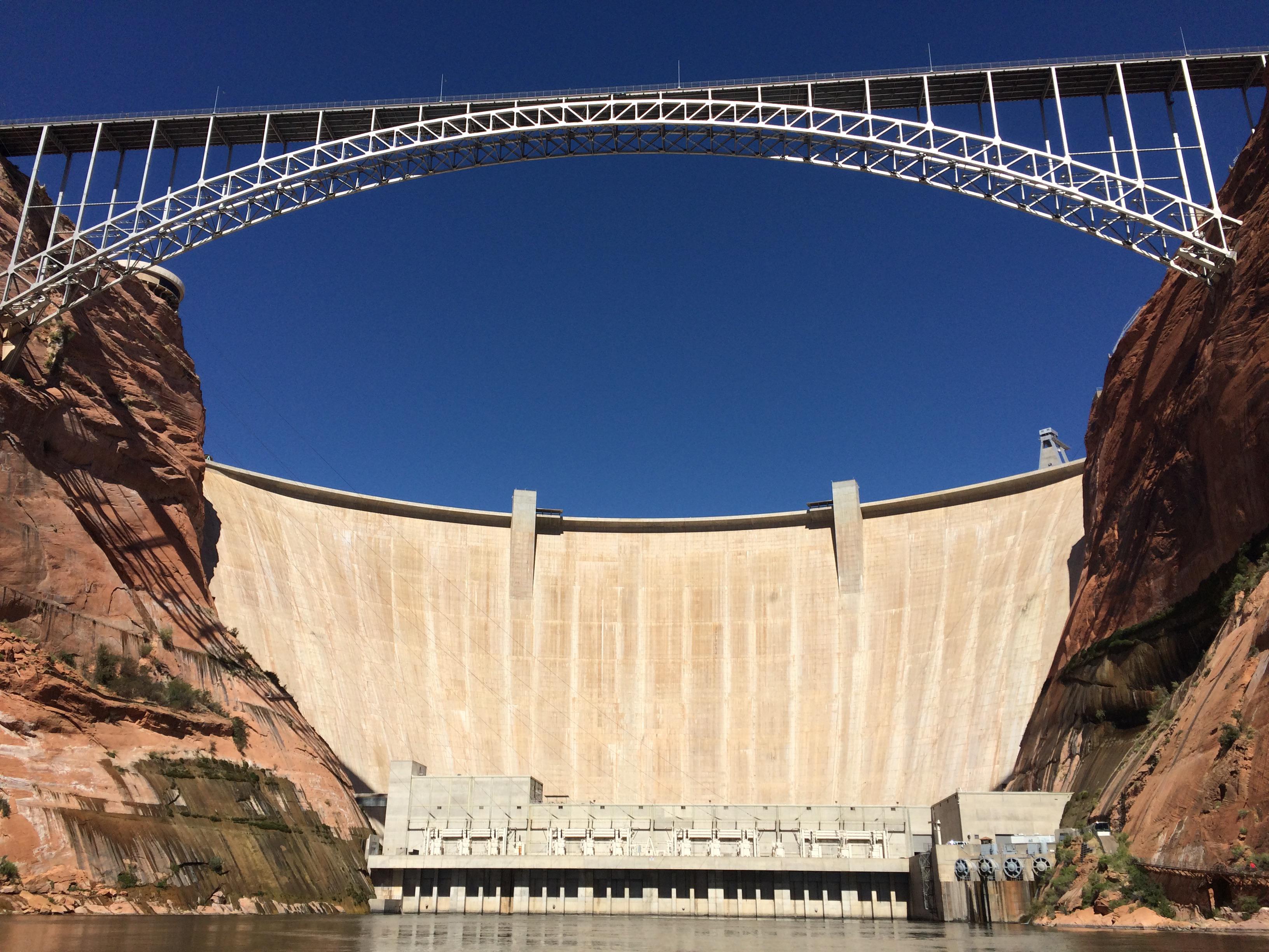 Heard you liked the Glen Canyon Dam | Scrolller