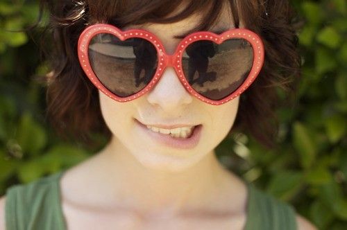 Heart shaped glasses | Scrolller