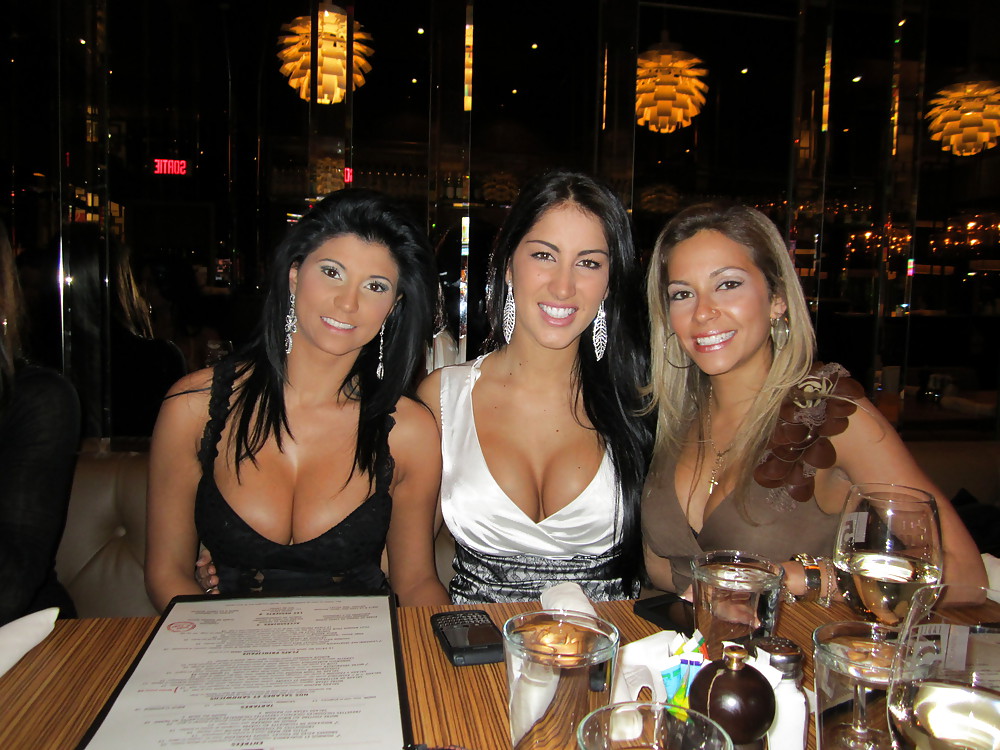 heartbreakers | Scrolller