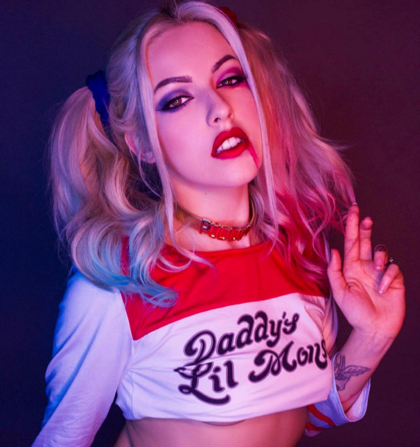 Heather Dvine 3 | Scrolller