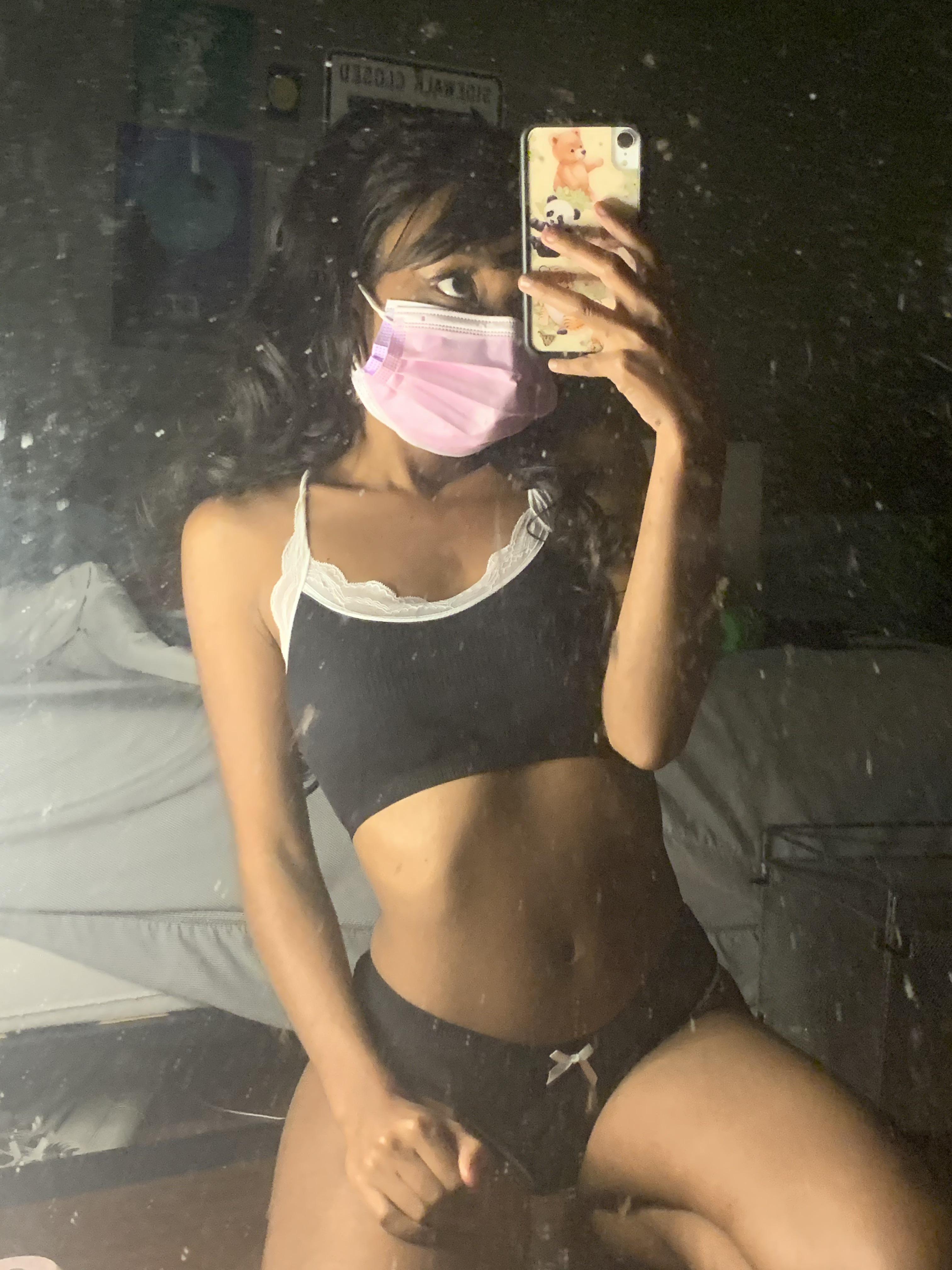 hehe masks up everybody! 🧼 im new here | Scrolller