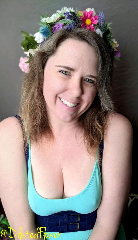 Hello again. [F] 31 | Scrolller