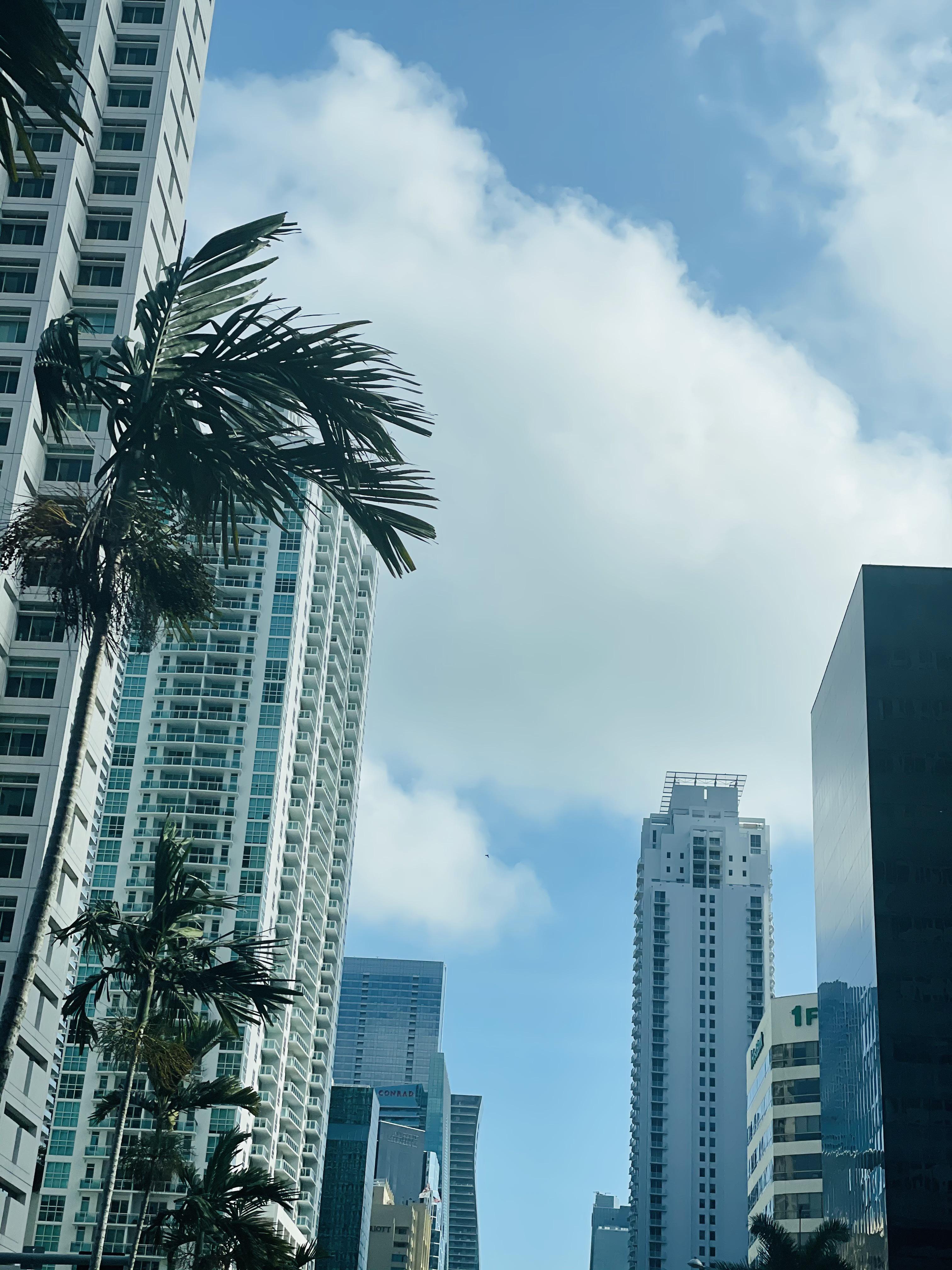 Hello Brickell Ave | Scrolller