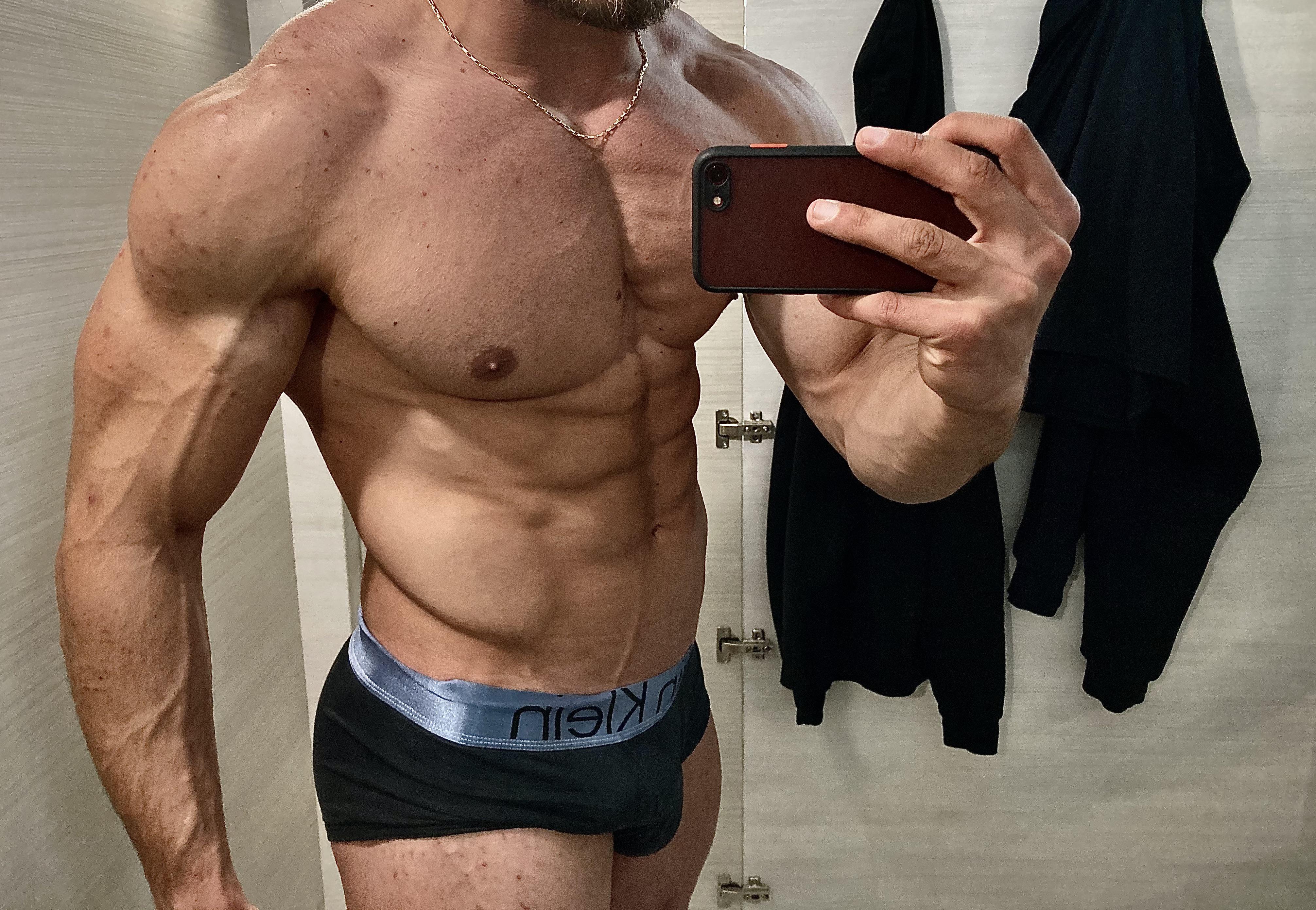 Greetings | Scrolller